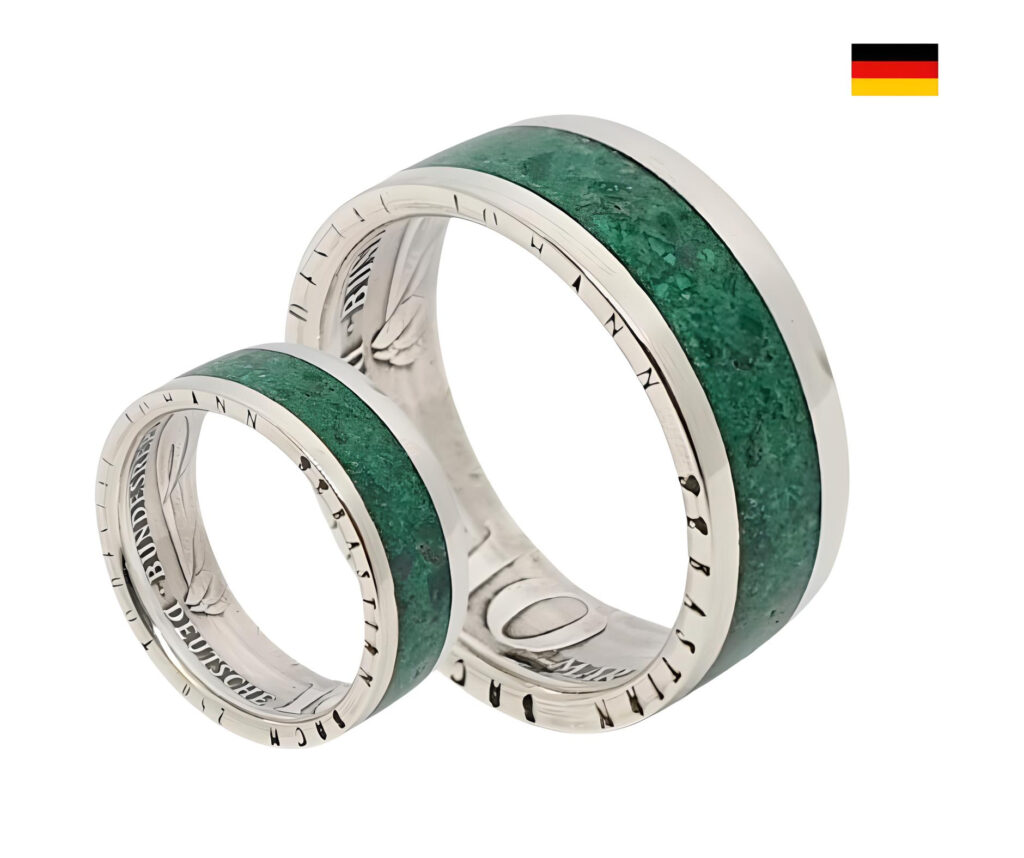 Partner-Ringe aus originalen 10 DM Silbermünzen mit Malachit-Inlay ...